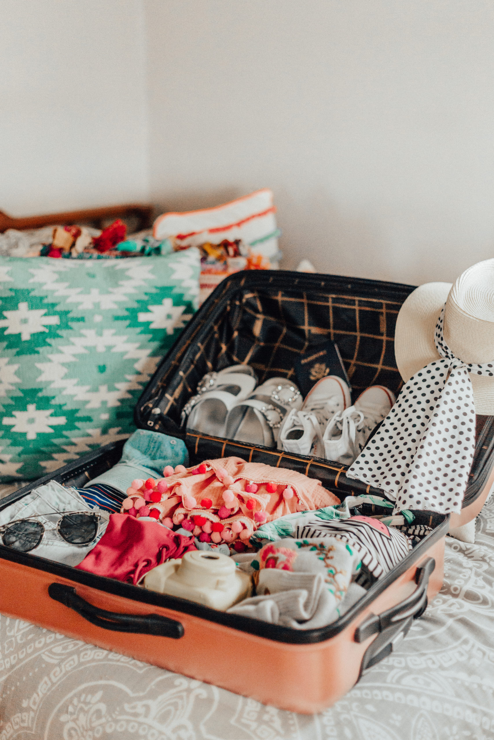 8 DIY Packing Hacks you Need to Know | Sincerely Katerina