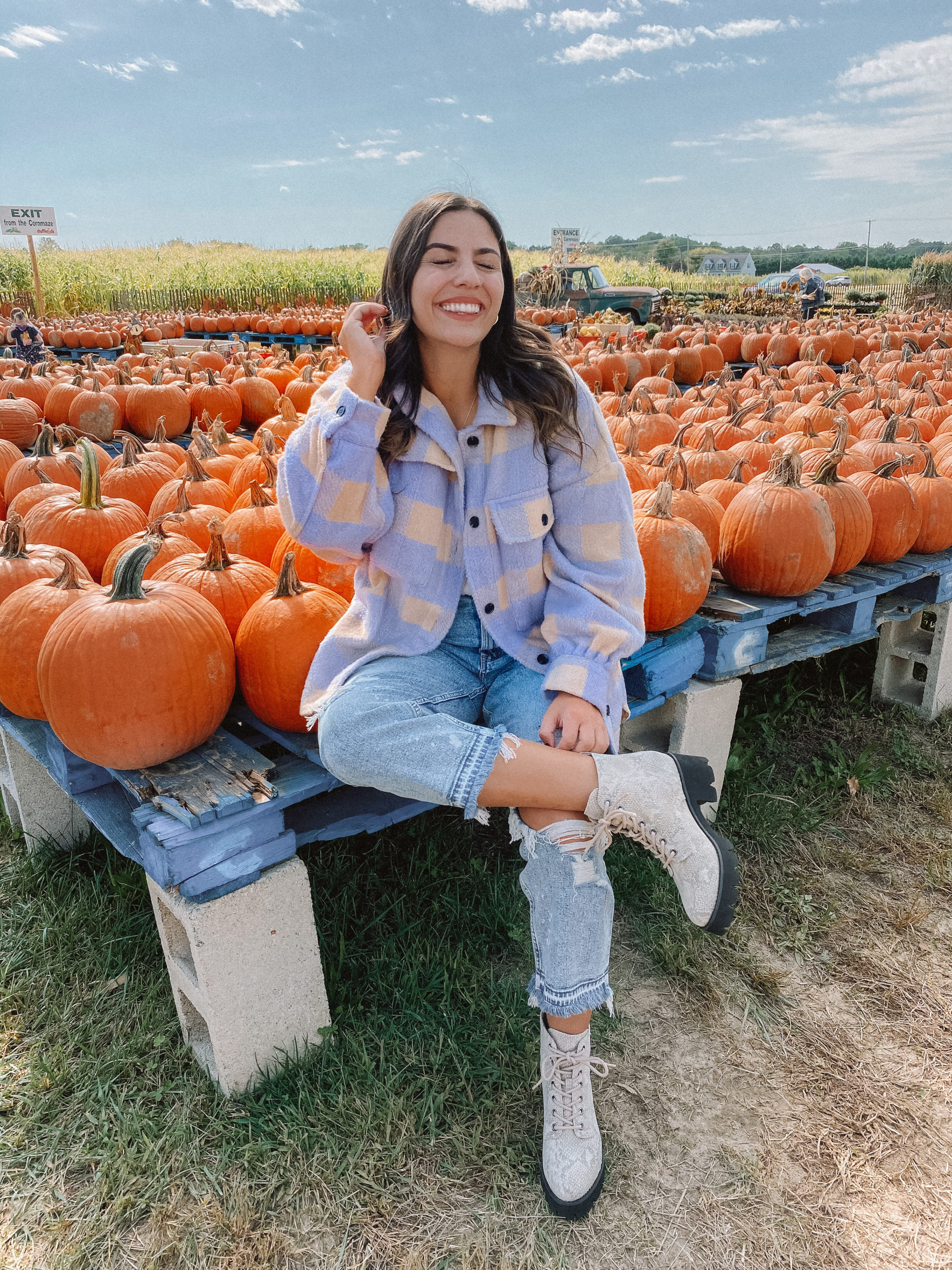 How to Style a Shacket (10+ Easy Ways to Wear a Shacket) | Sincerely ...